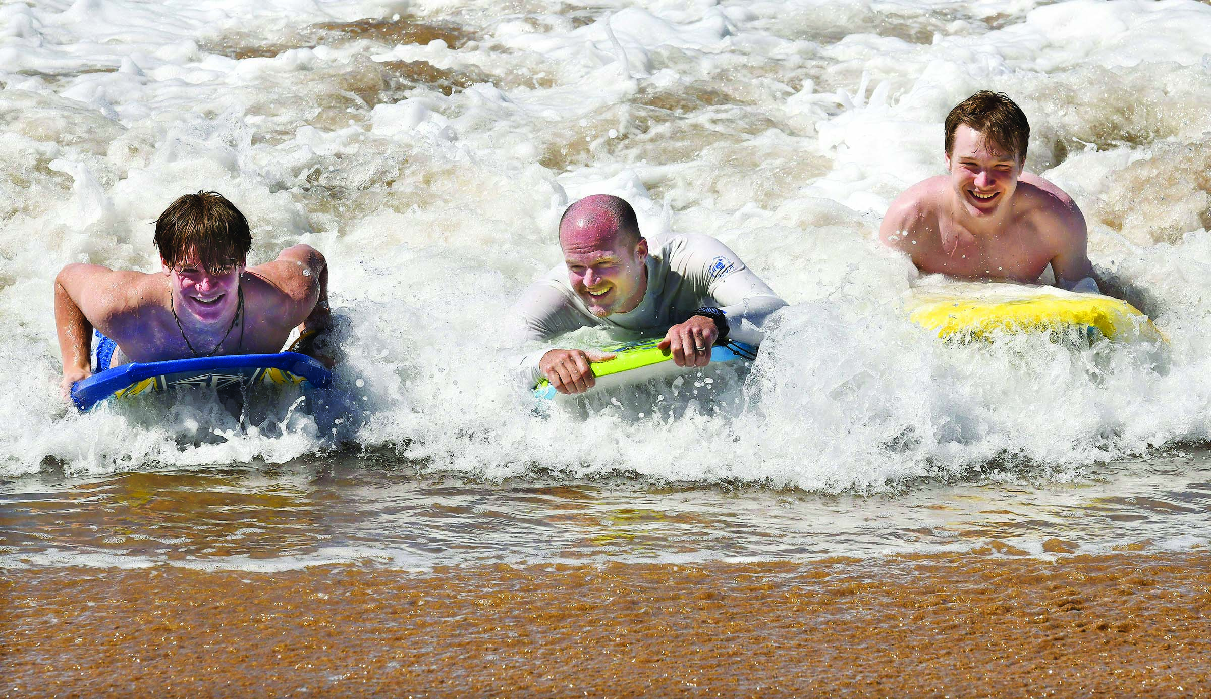 Visitor arrivals to Maui fell nearly 60 percent in month after fires ...